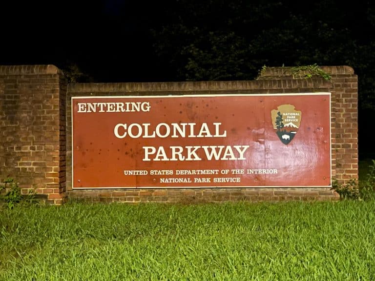 Divers search Colonial Parkway waters but find no new evidence ...