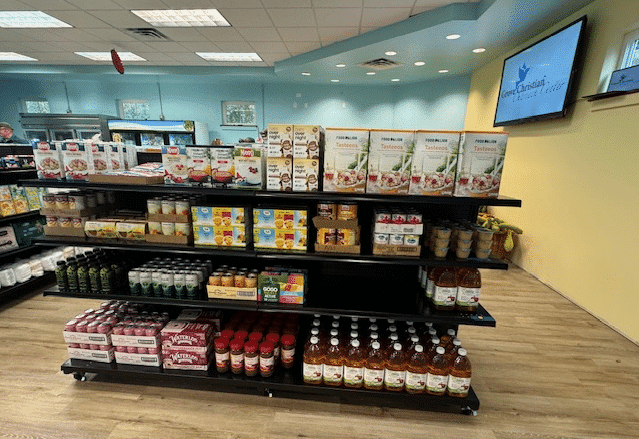 'A place of hope': Williamsburg area's first free grocery store opens ...